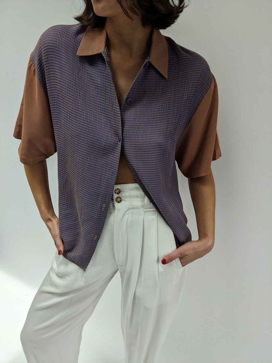 VINTAGE TOPS – NA NIN