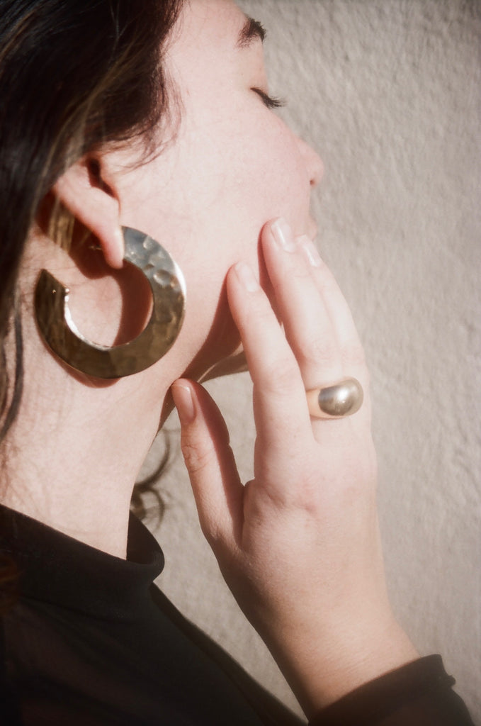 Na Nin Willie Hoops – NA NIN